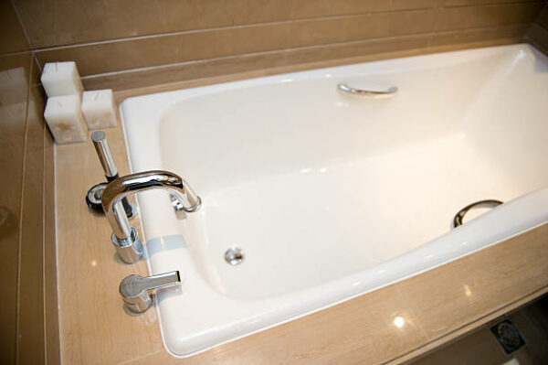 What Causes Rust Stains in Bathtubs and How to Remove Them - KJ Bath