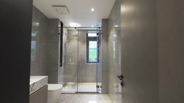Custom Shower Glass Panels: The Ultimate Guide | KJBath